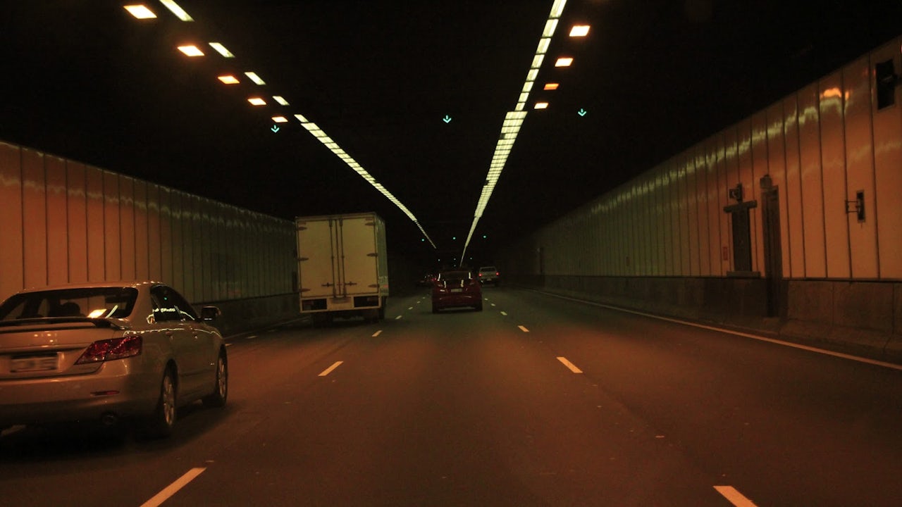 How to Drive in Tunnels - Driving Theory